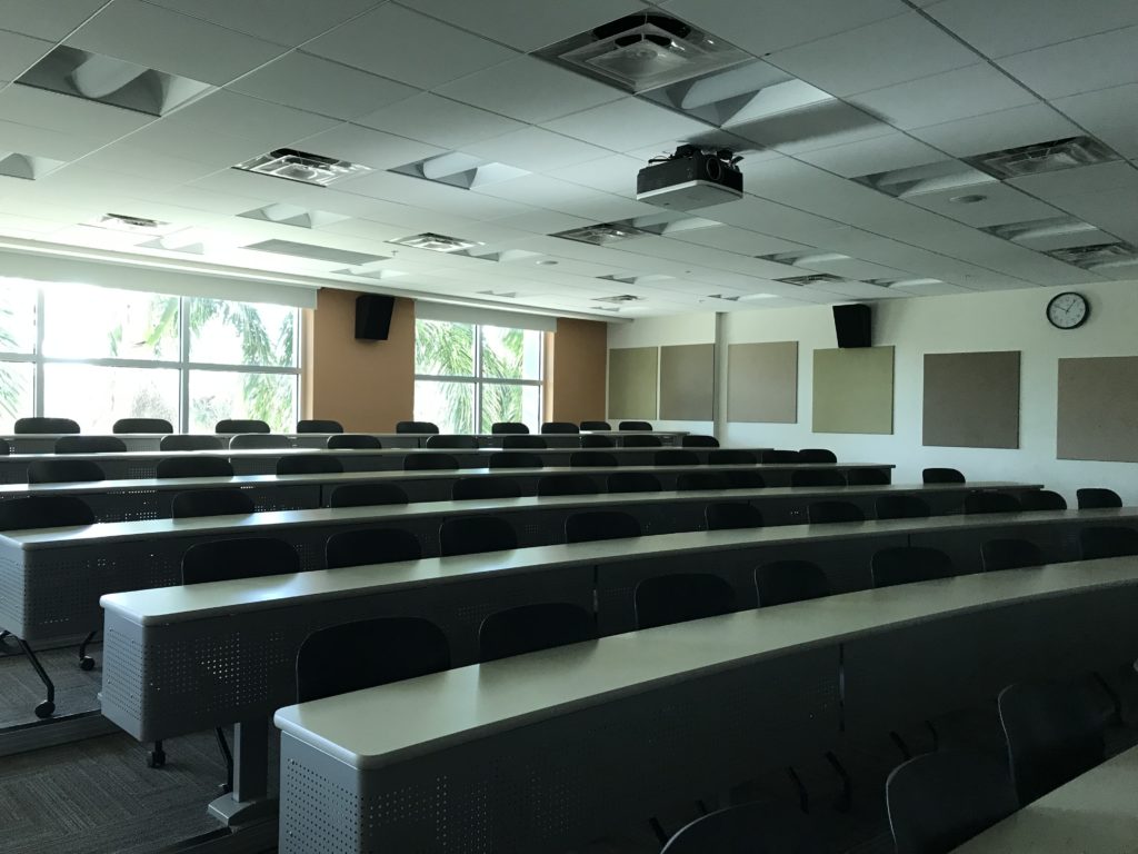 Ringling College of Art and Design – classroom setup – Florida ...